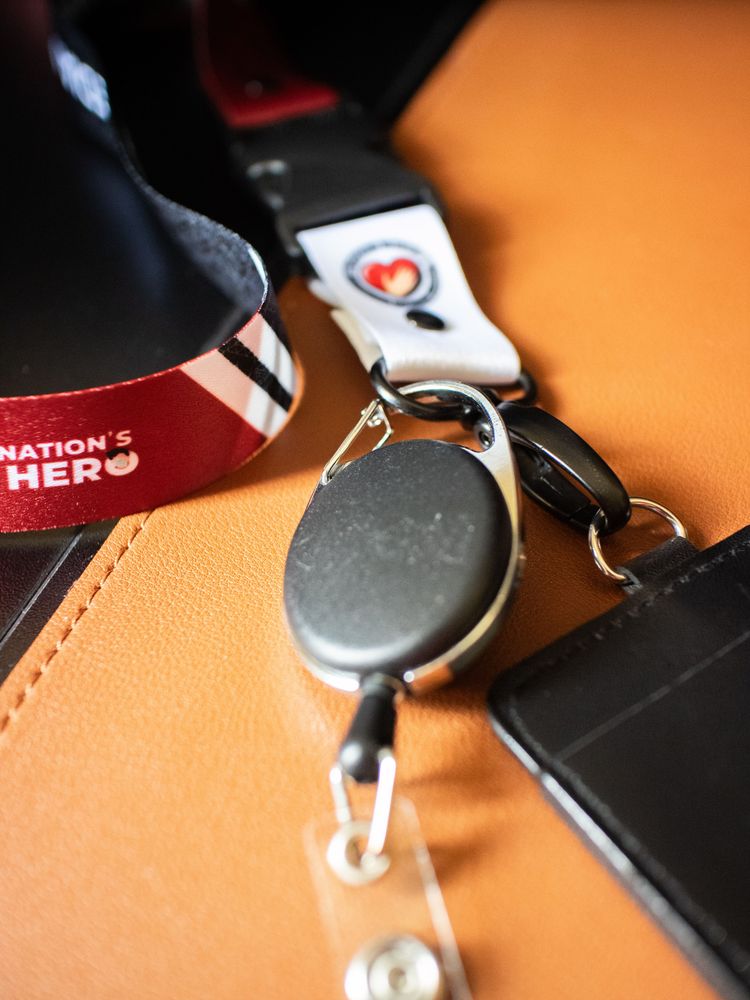 Accessories Series | Retractable Yoyo Clip with Hook | Lanyard Hipster